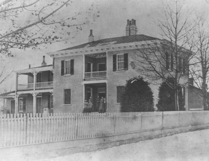 1847 - Independence, KY - Old House Dreams