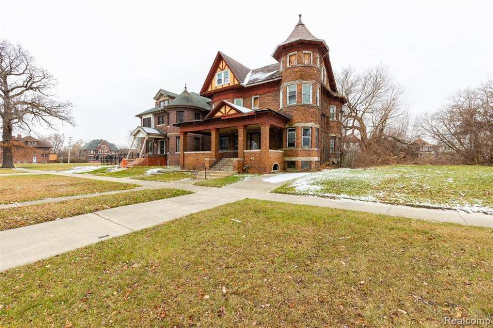 1905 - Detroit, MI - Old House Dreams