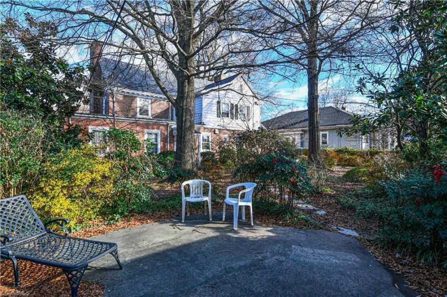 1926 Colonial Revival in High Point, NC - Old House Dreams