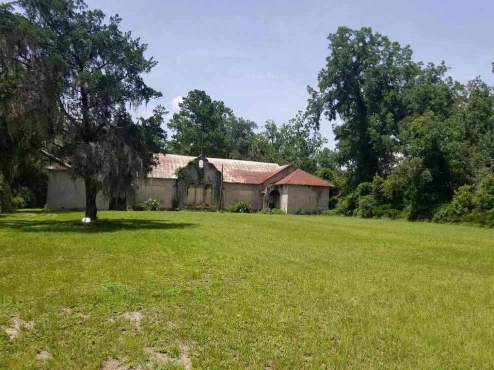 School in Stockton, GA - Old House Dreams