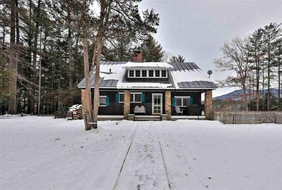 1910 - Perkinsville, VT - Old House Dreams