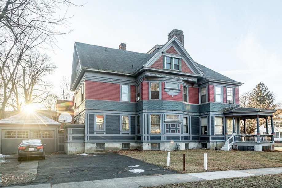 1894 - Springfield, MA - Old House Dreams