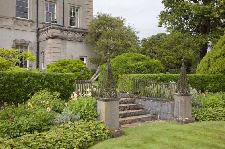 1773 Abbey Leix House in County Laois, Ireland - Old House Dreams