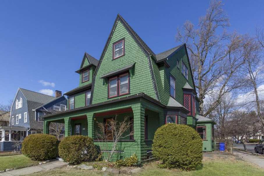 1901 Shingle in Springfield, MA - Old House Dreams