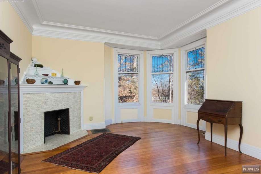 1896 - Montclair, NJ - Old House Dreams