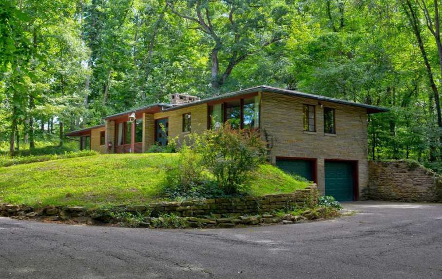 1948 Ranch in Granville, OH - Old House Dreams