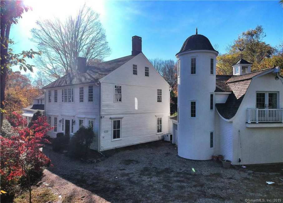c. 1750 - Southbury, CT - Old House Dreams