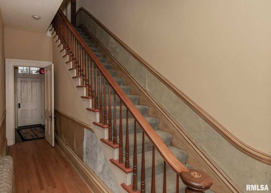 1867 Italianate in Davenport, IA - Old House Dreams
