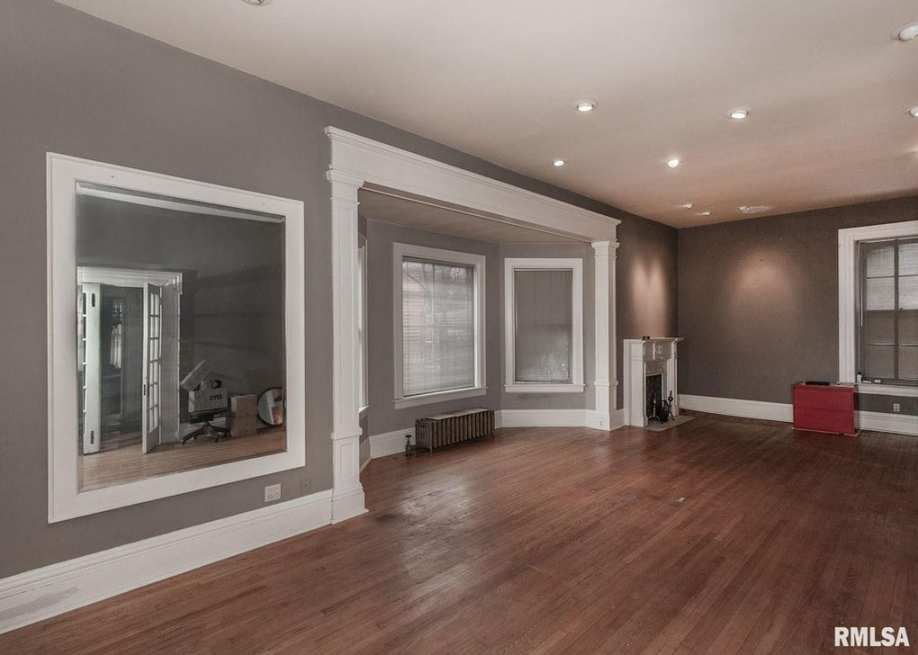 1867 Italianate in Davenport, IA - Old House Dreams