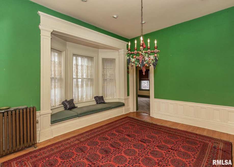 1867 Italianate in Davenport, IA - Old House Dreams