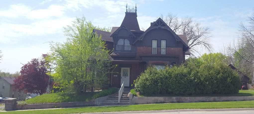 c. 1890 - Eldora, IA - Old House Dreams