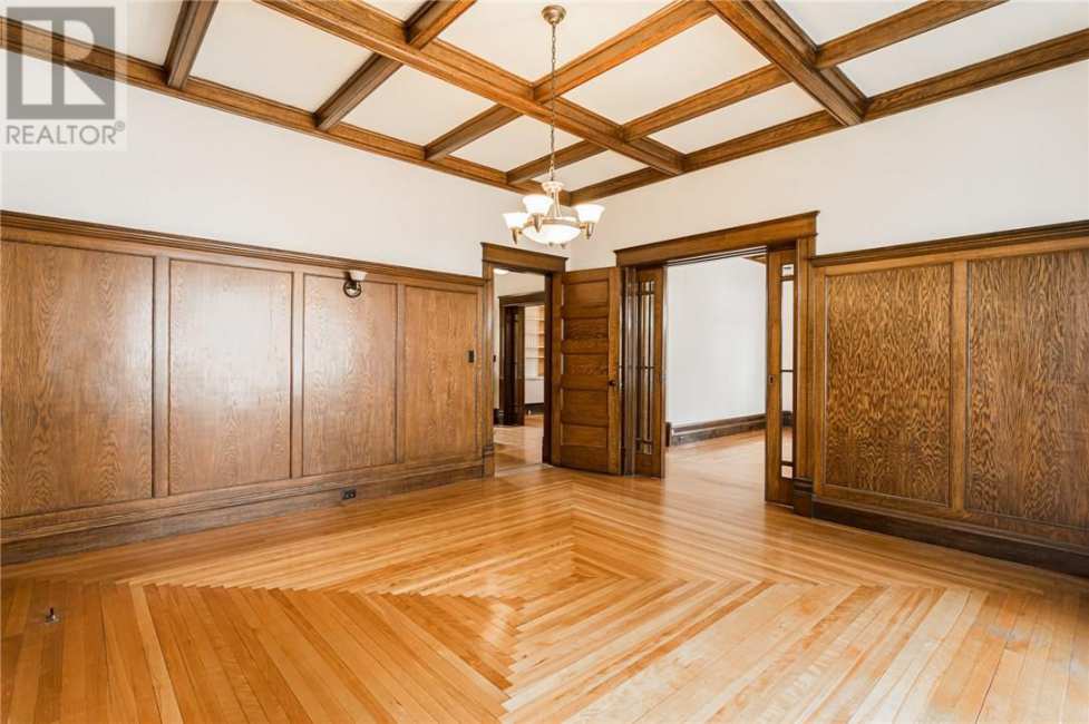 c. 1900 - Moncton, New Brunswick - Old House Dreams