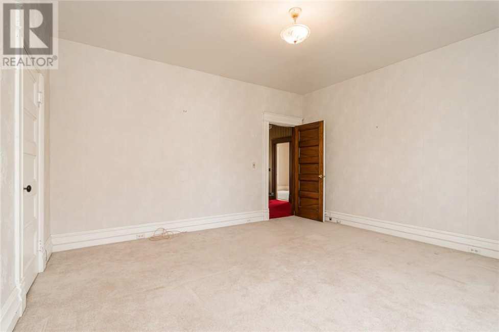 c. 1900 - Moncton, New Brunswick - Old House Dreams