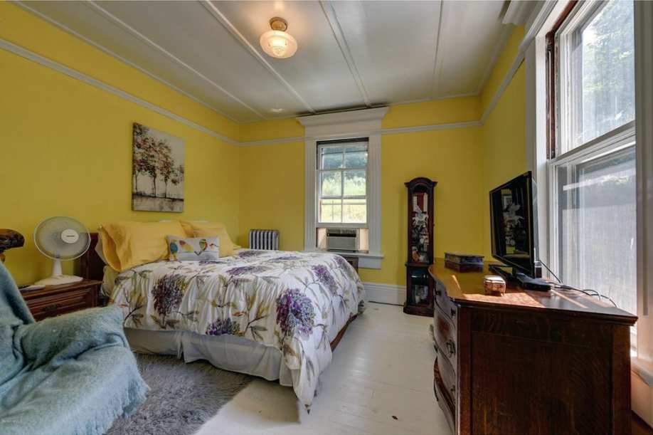 1897 Colonial Revival In North Adams Ma Old House Dreams