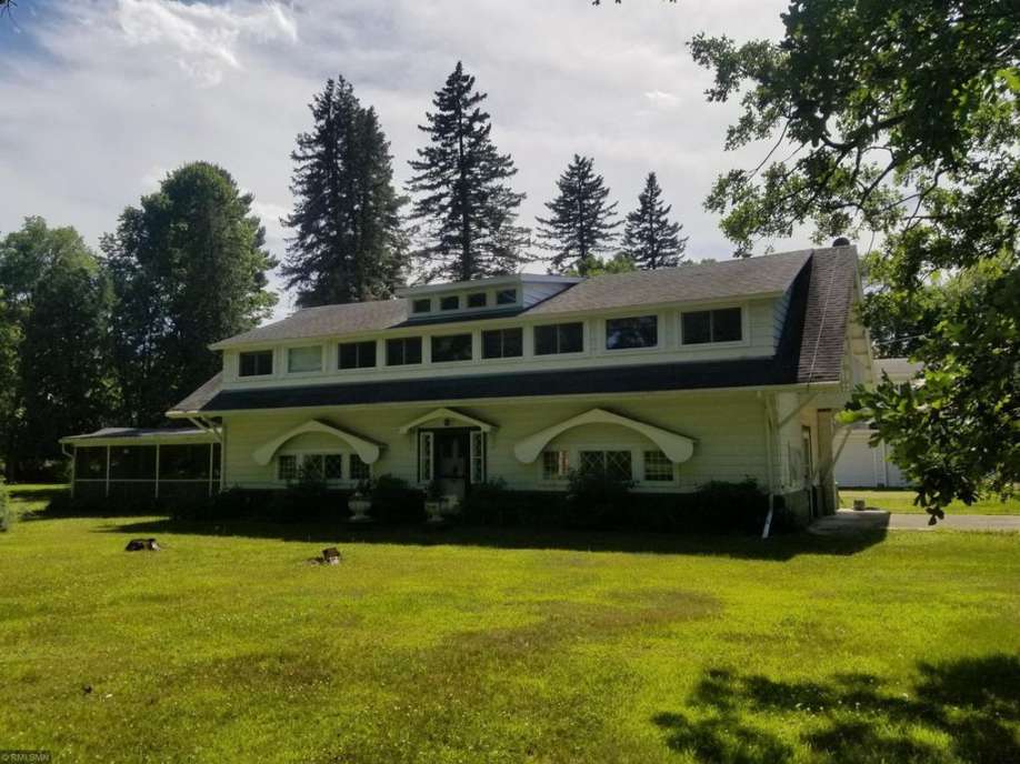 c. 1920 - Frontenac, MN - Old House Dreams