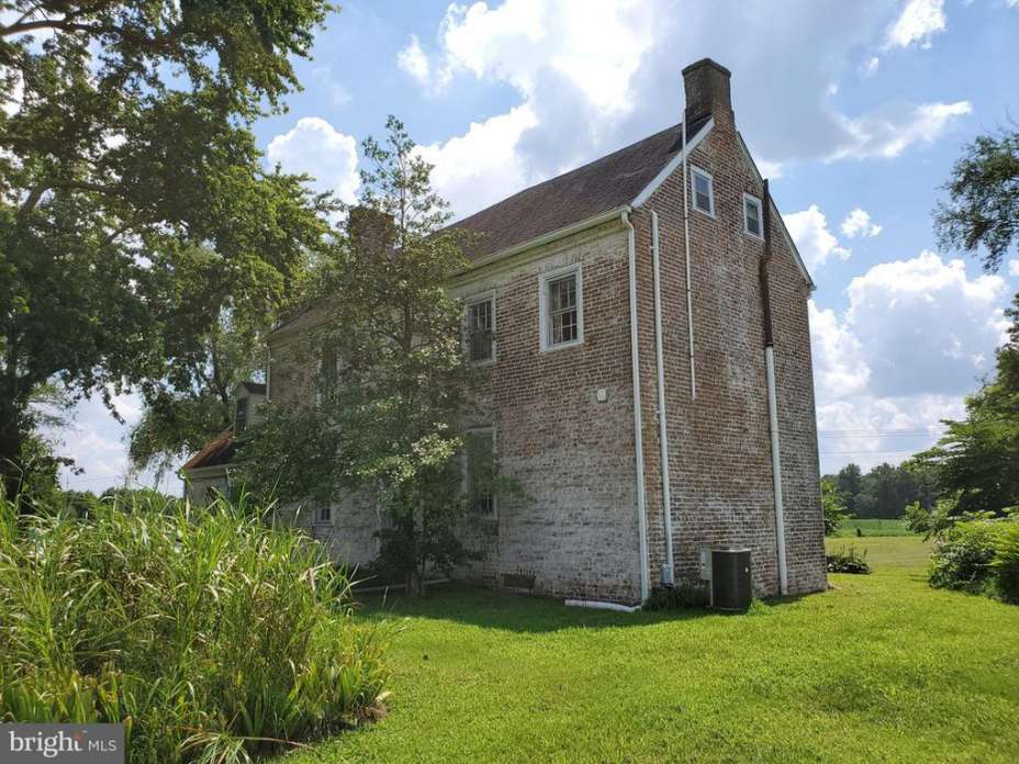 Marydel, MD - Old House Dreams