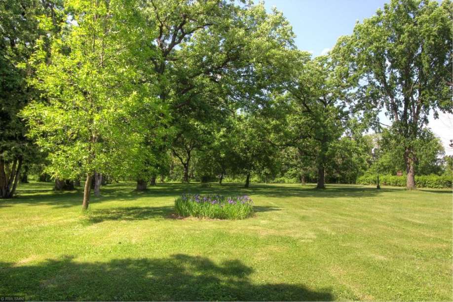 c. 1920 - Frontenac, MN - Old House Dreams