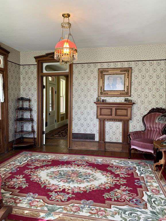 c. 1889 - Laura, OH - Old House Dreams