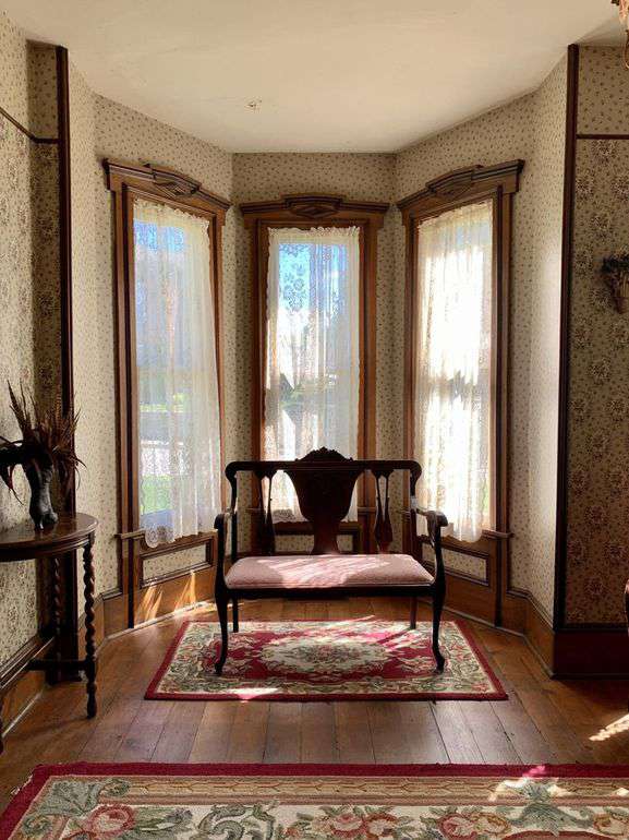 c. 1889 - Laura, OH - Old House Dreams