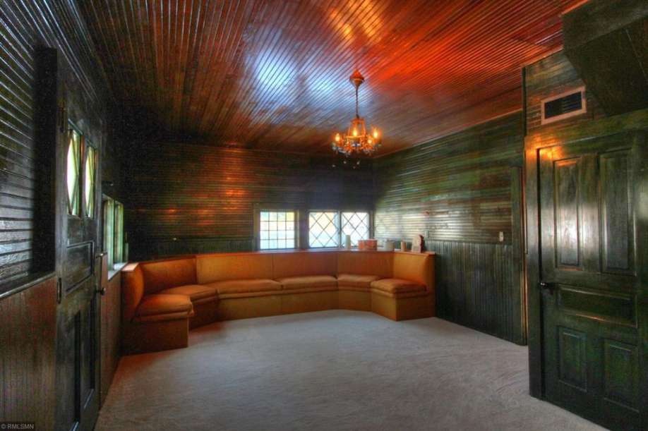 c. 1920 - Frontenac, MN - Old House Dreams