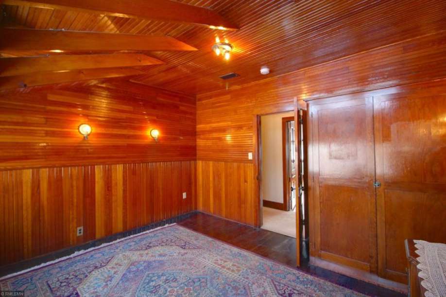 c. 1920 - Frontenac, MN - Old House Dreams