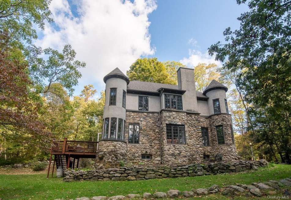 1906 - Mahopac, NY - Old House Dreams