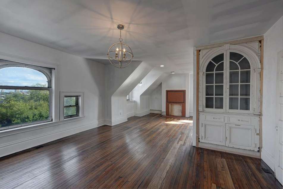 c. 1902 Colonial Revival in Pittsburgh, PA - Old House Dreams