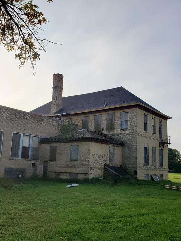 1909 School in Comstock, MN - Old House Dreams