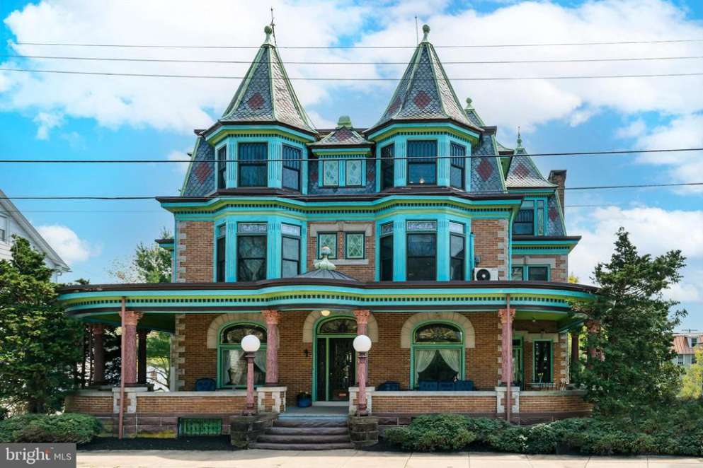 1912 - Adamstown, PA - Old House Dreams