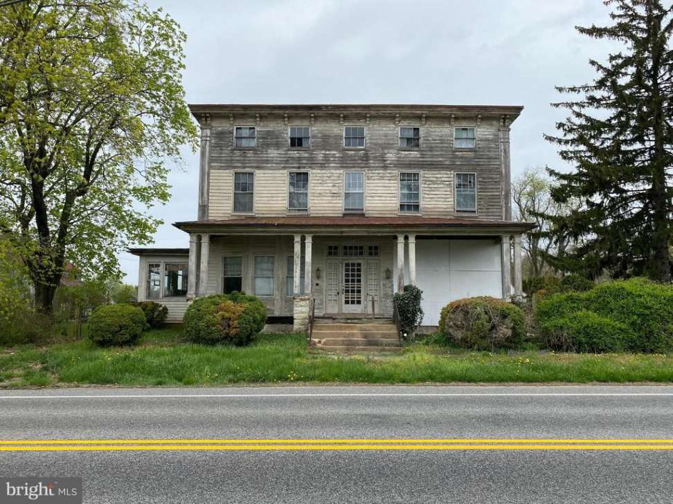 c. 1860 - Warwick, MD - Old House Dreams