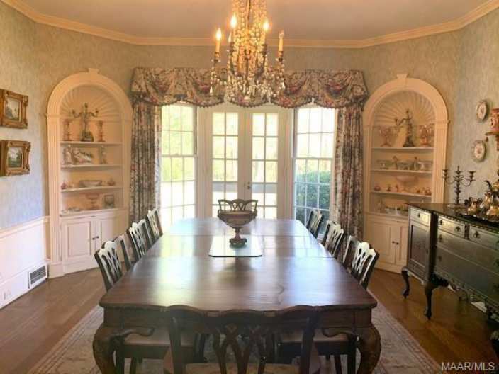 1938 Colonial Revival in Montgomery, AL - Old House Dreams