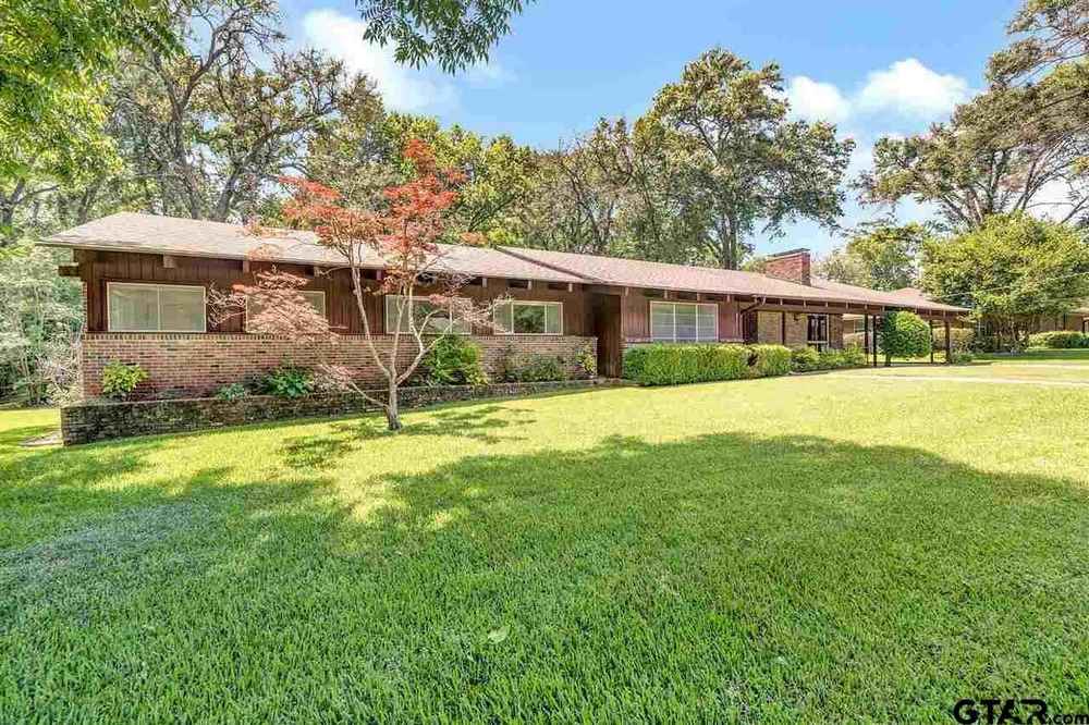 1962 Ranch in Tyler, TX - Old House Dreams