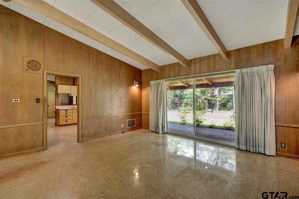 1962 Ranch in Tyler, TX - Old House Dreams