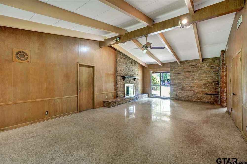 1962 Ranch in Tyler, TX - Old House Dreams
