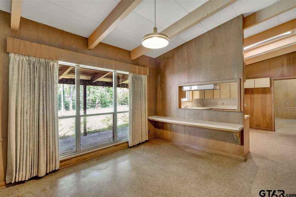 1962 Ranch in Tyler, TX - Old House Dreams