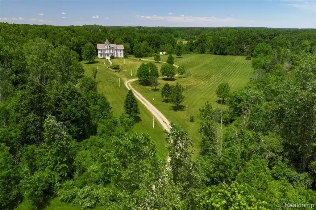 1865 Italianate in Lapeer, MI - Old House Dreams