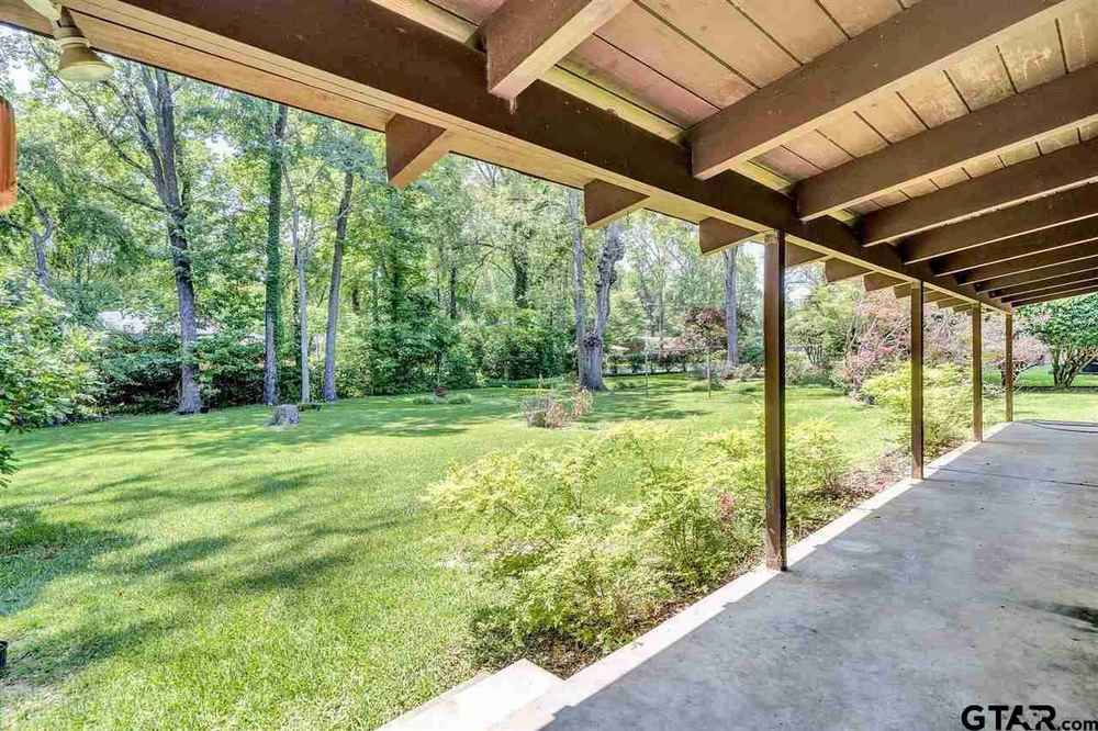 1962 Ranch in Tyler, TX - Old House Dreams