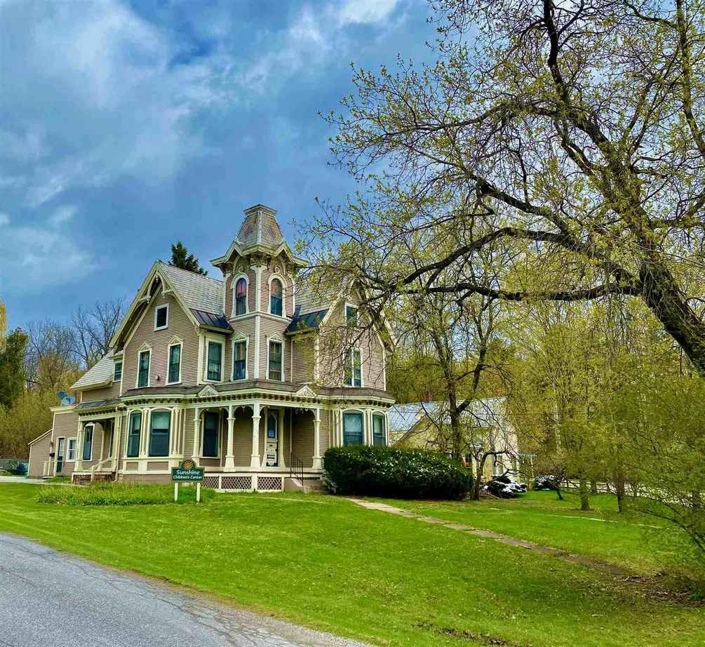 c. 1850 - Middlebury, VT - Old House Dreams