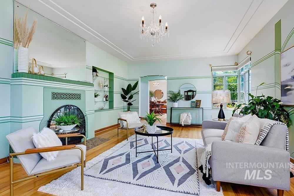 1935 Modernistic in Boise, ID - Old House Dreams