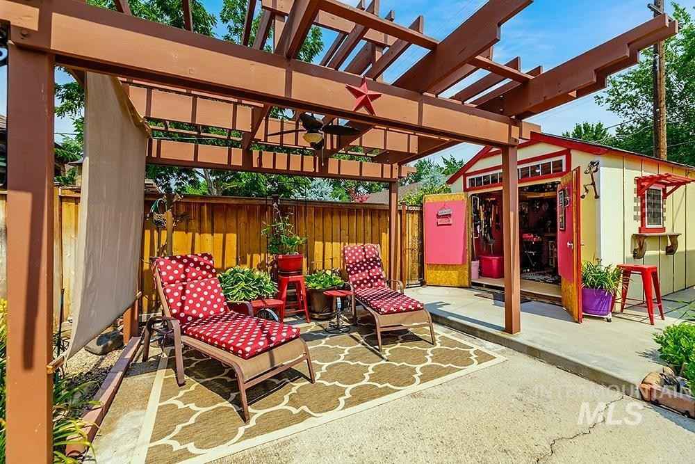 1935 Modernistic in Boise, ID - Old House Dreams