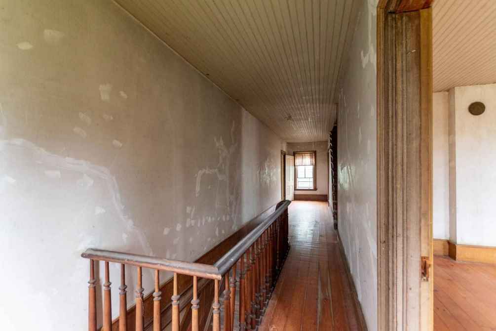 c. 1850 - Kenyon, MN - Old House Dreams