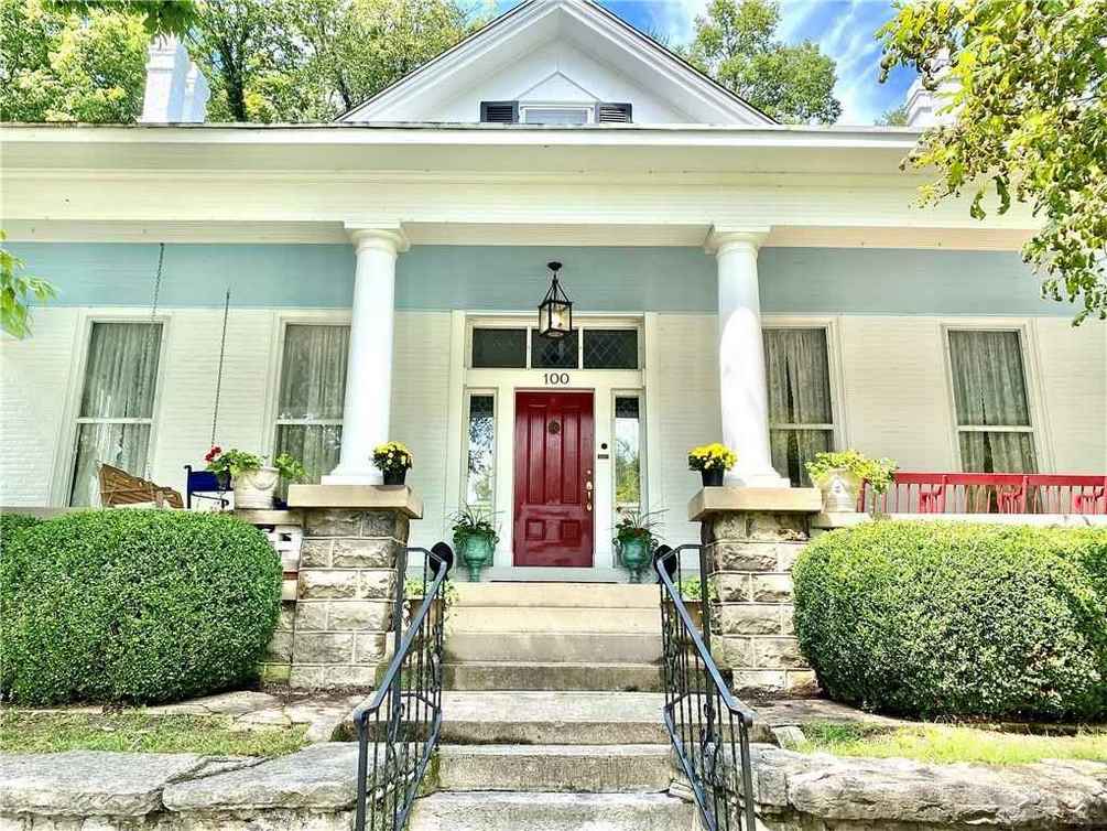 c. 1850 - Spring Valley, OH - Old House Dreams