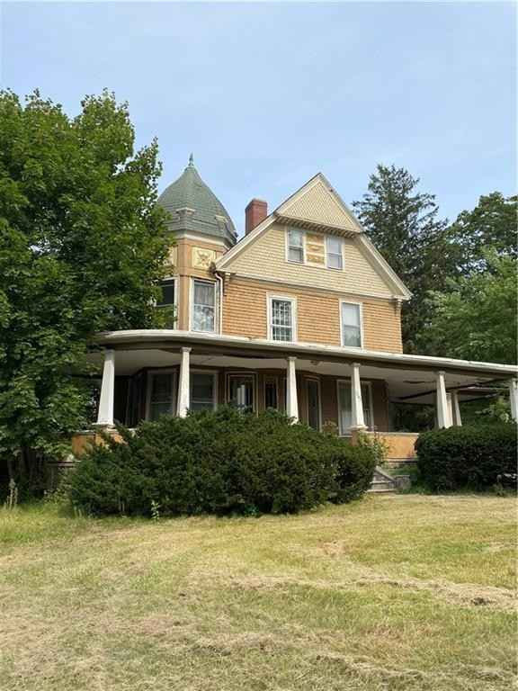 c. 1890 Queen Anne in Woonsocket, RI - Old House Dreams