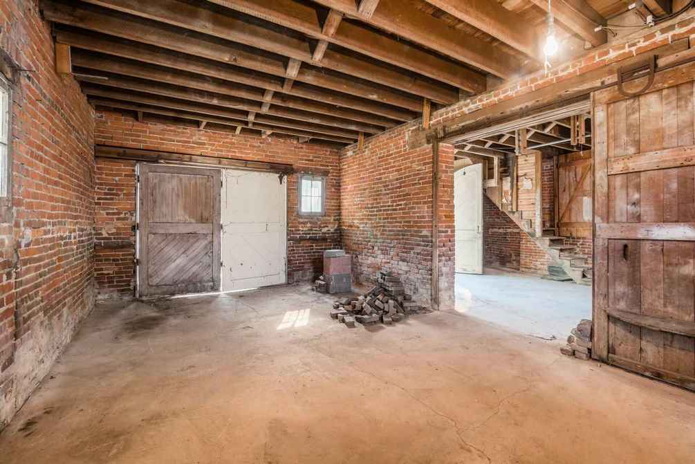 Ashley, OH - Old House Dreams