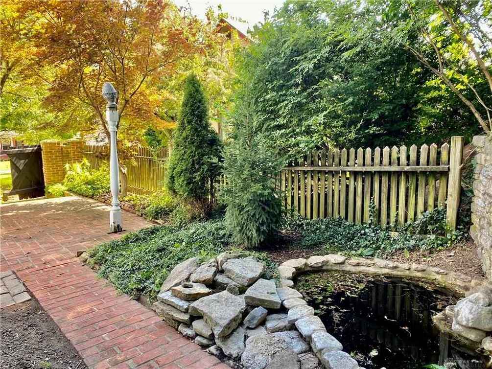 c. 1850 - Spring Valley, OH - Old House Dreams