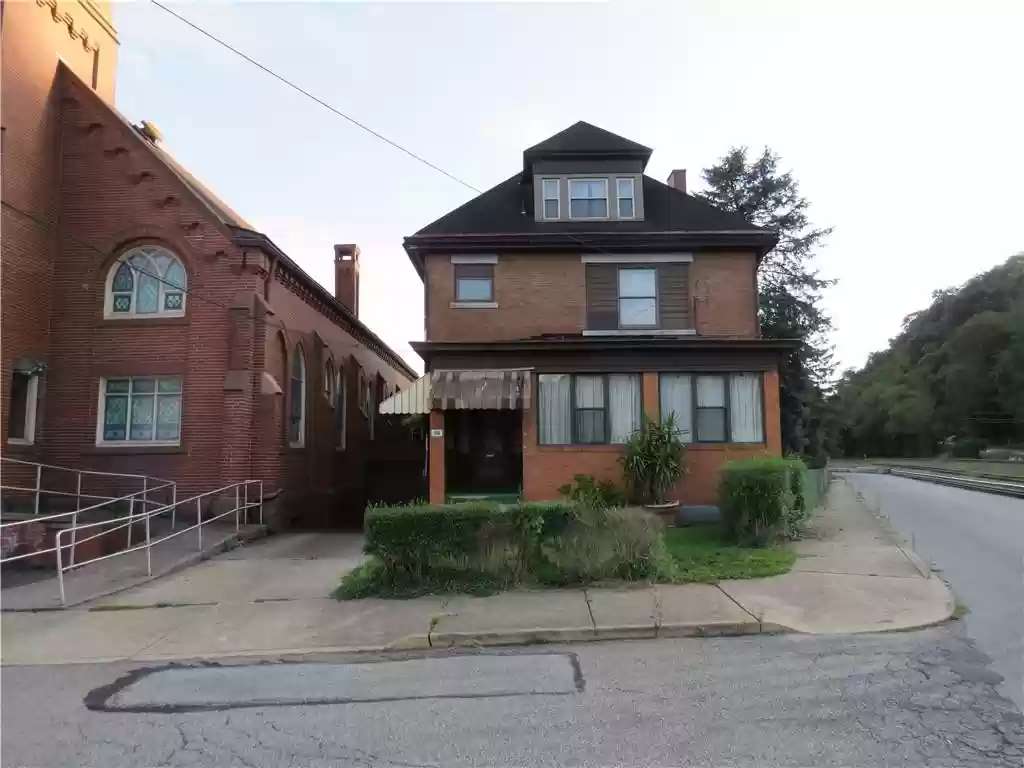 Church in Natrona Heights, PA - Old House Dreams