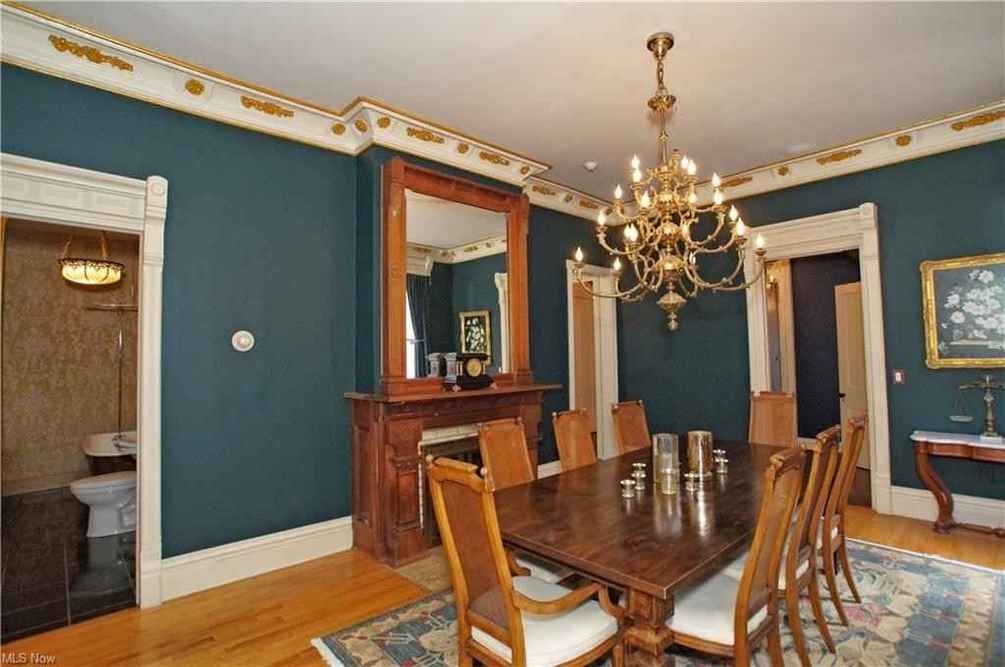 c. 1872 - Cleveland, OH - Old House Dreams