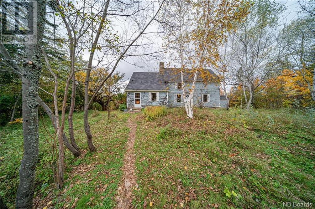 Kingsclear, New Brunswick - Old House Dreams