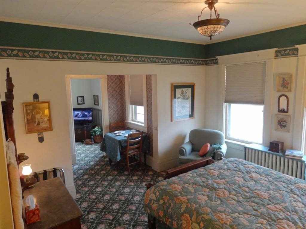 1901 - Waterloo, IA - Old House Dreams