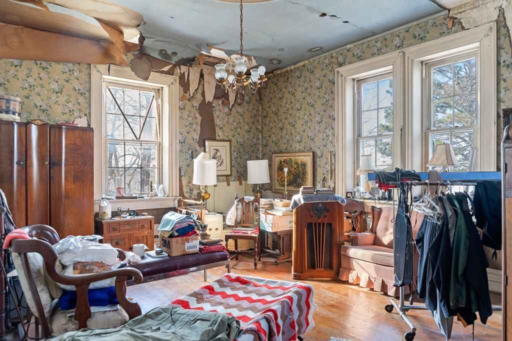 1861 - Cleveland, TN - Old House Dreams